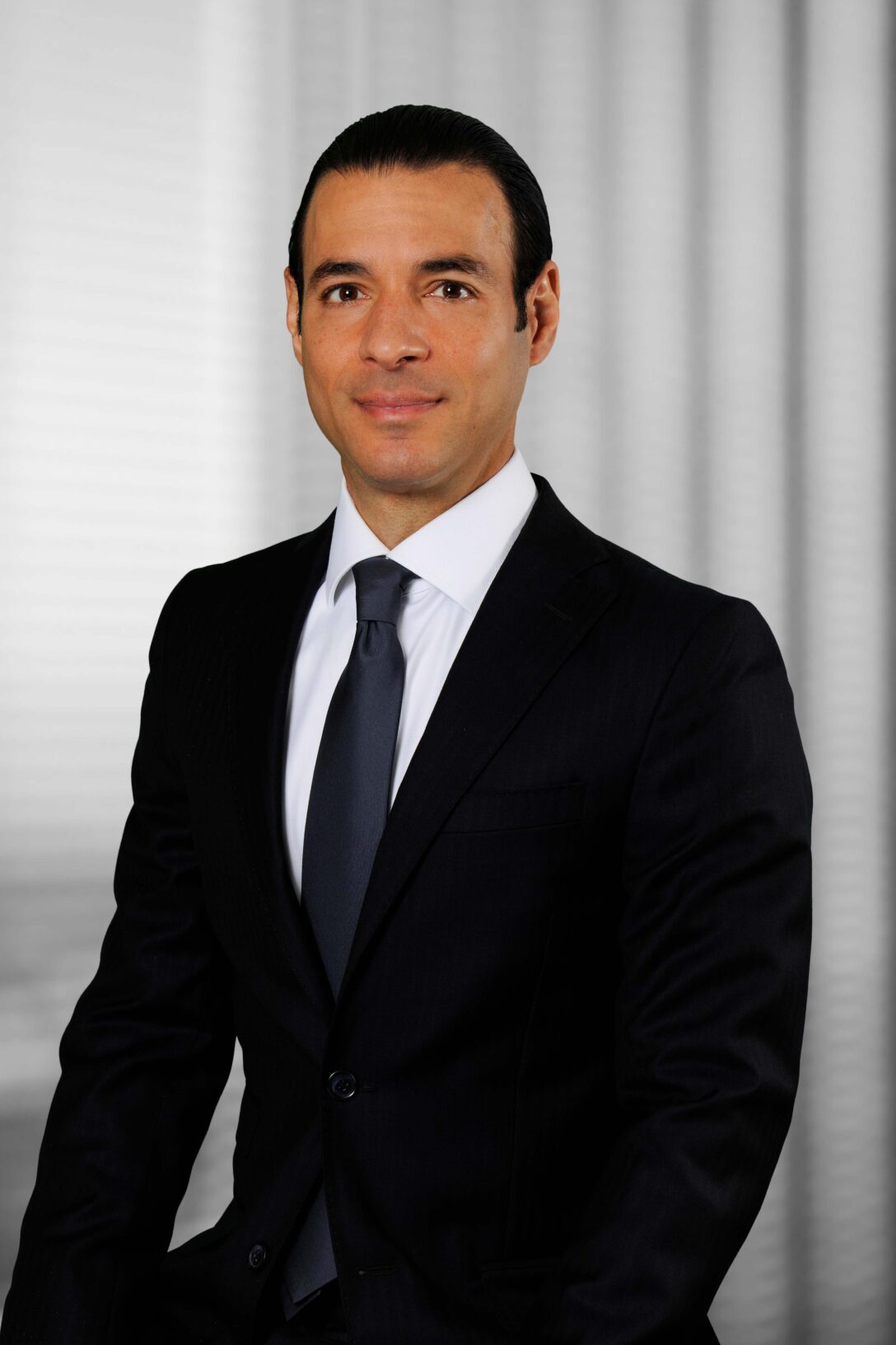 Oaktree targets mid-market real estate firms through latest lending vehicle