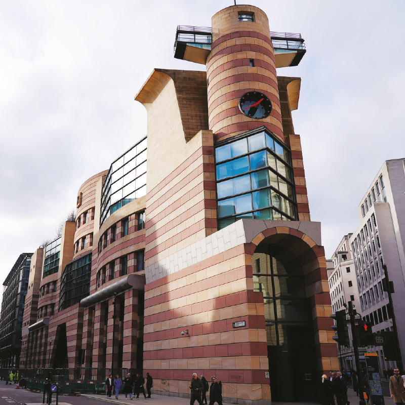 Building behind the loan: No 1 Poultry - The City’s colourful ...