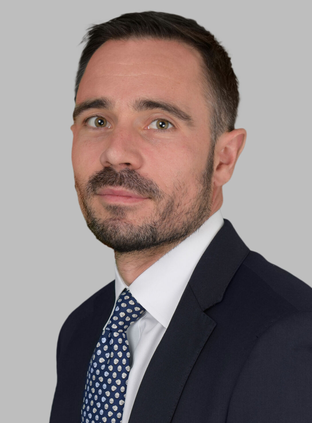 Luca and Twemlow take over from Moore at Ares